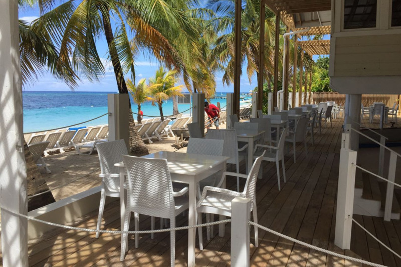 Henry Morgan Resort Roatan Packages