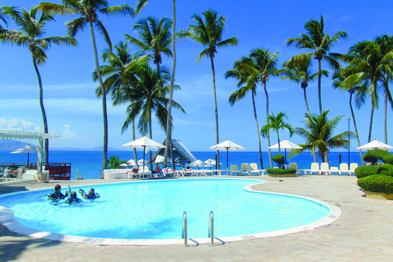 Casa Marina Reef Resort Vacations | Packages from Canada - tripcentral.ca