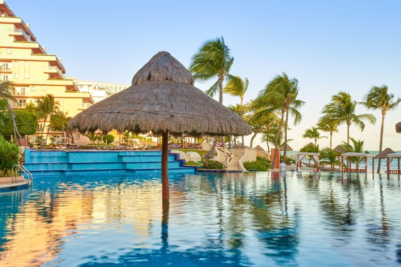 Grand Fiesta Americana Coral Beach Vacations | Packages from Canada ...