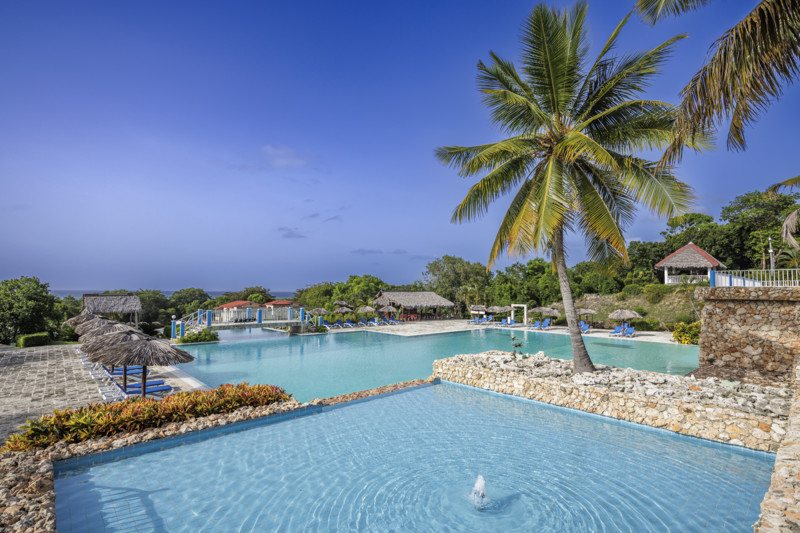 Sol Turquesa Beach Packages